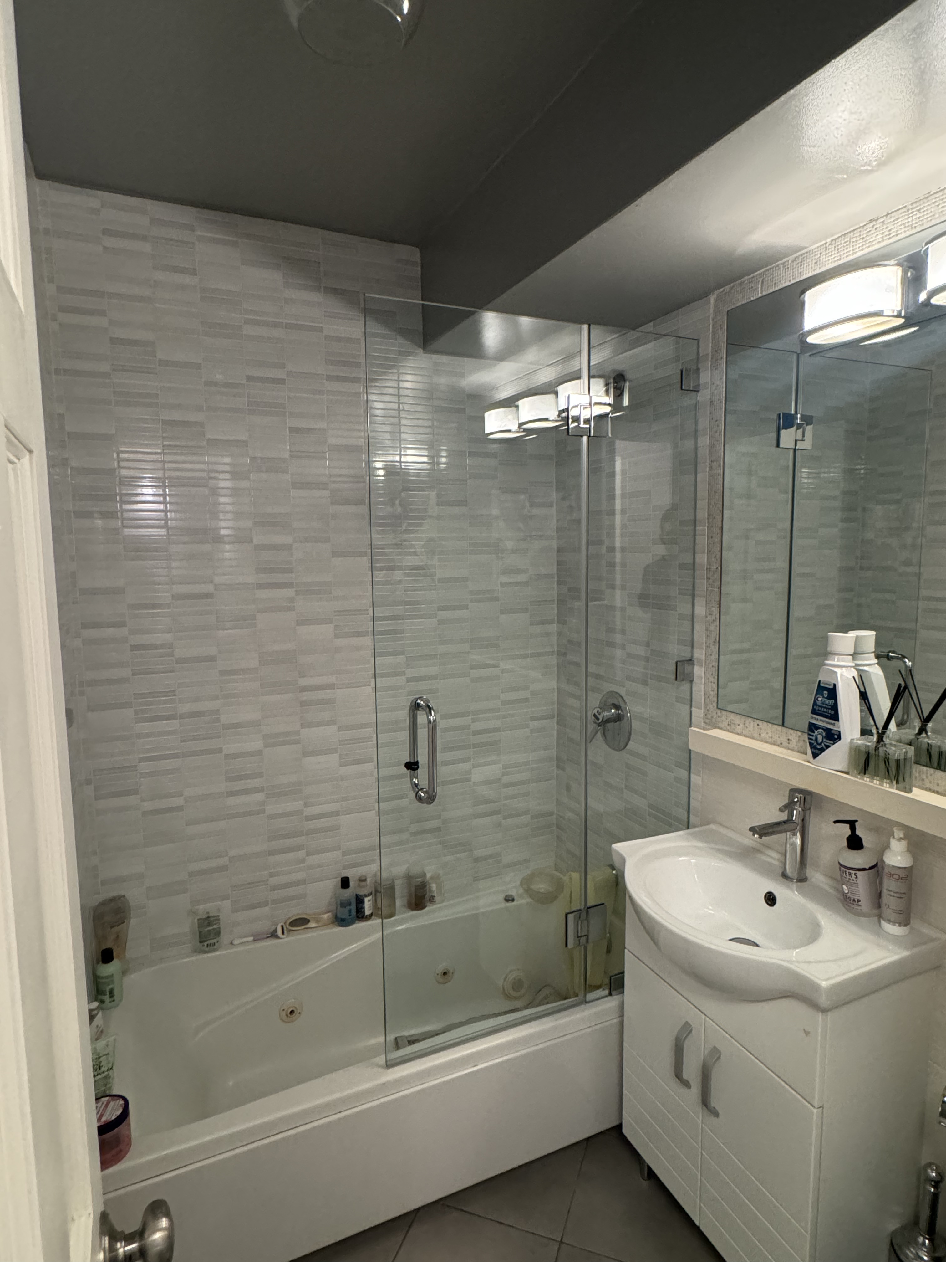 Metro Glass Pro | NYC Glass Installation & Repair Experts